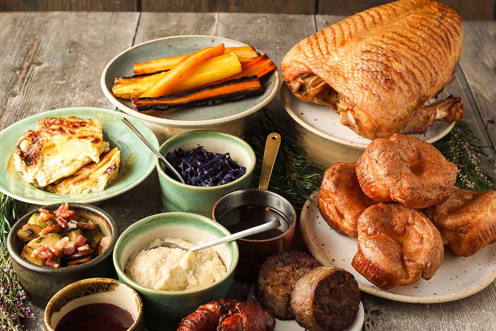 The best Christmas 2022 dinner boxes delivered | Hot Dinners